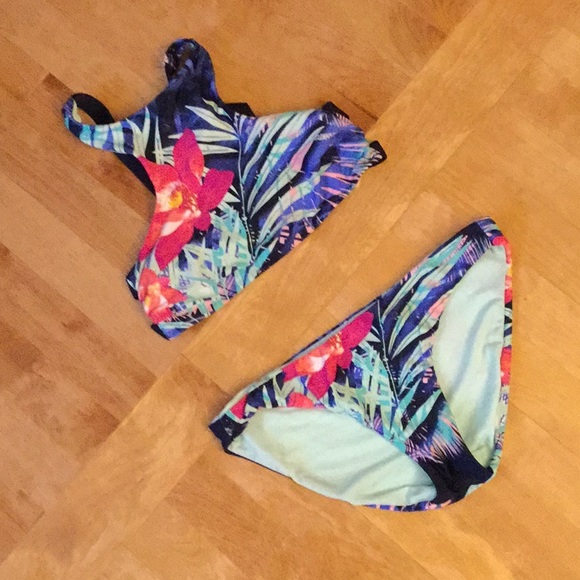 Xhilaration | Swim | Xhilaration Floral 2 Pc Swim Suit Size S | Poshmark